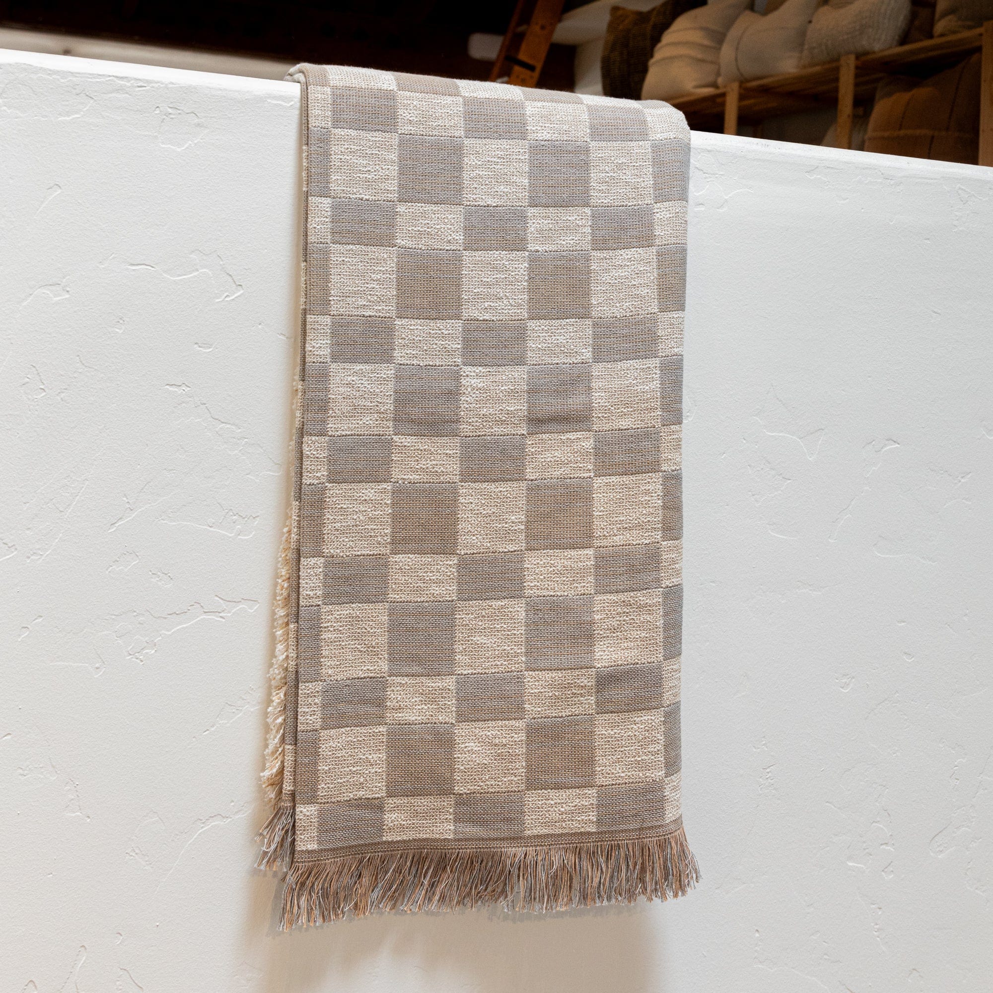 Mariana Squares Throw