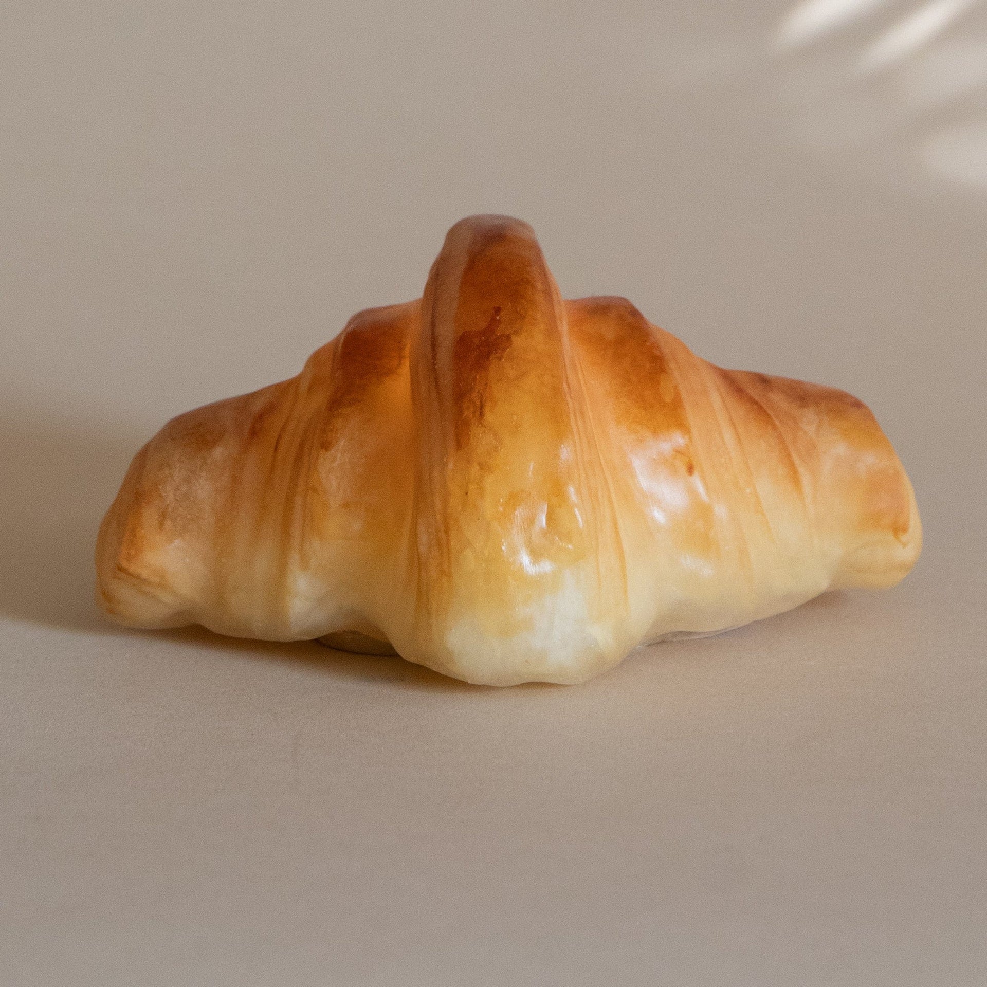 Croissant Bread Lamp